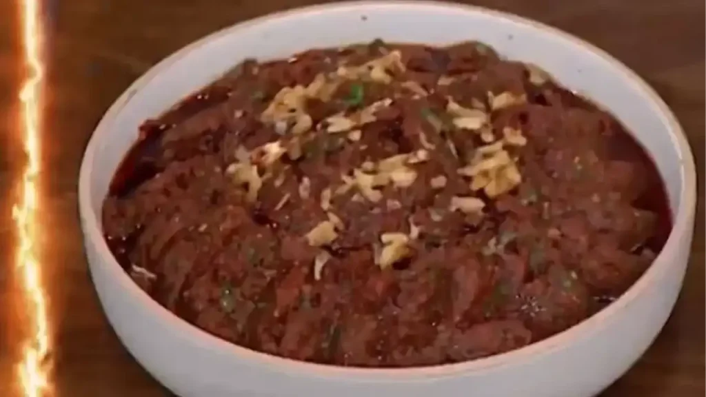 Acılı ezme nasıl yapılır? Acılı ezme tarifi nedir? - Oyuncuilan.com